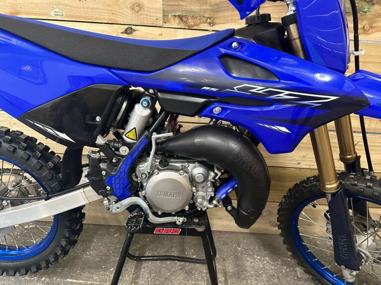 YAMAHA YZ 85 Kids MX bike