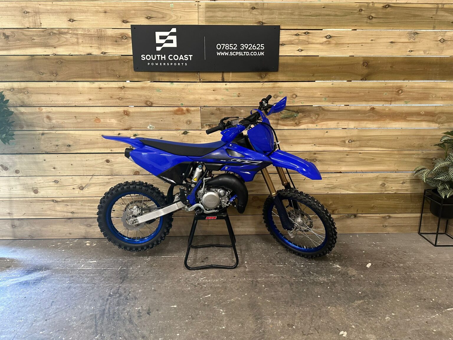 YAMAHA YZ 85 Kids MX bike