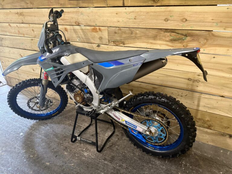 TM 125 EN FI 2025