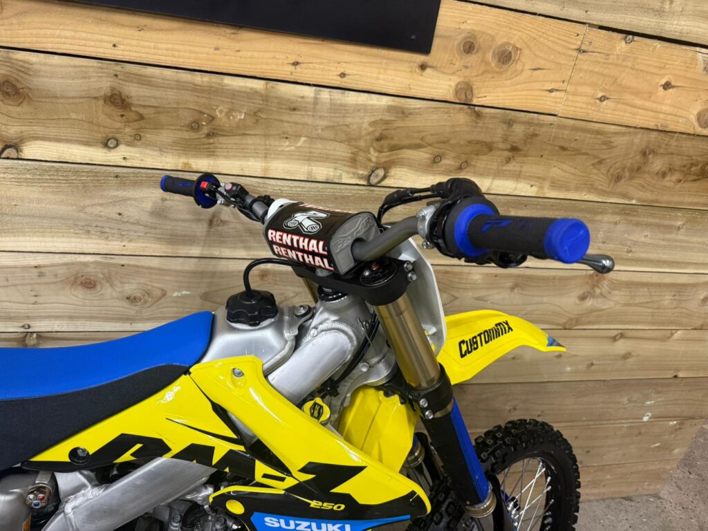 SUZUKI RMZ 250 2018