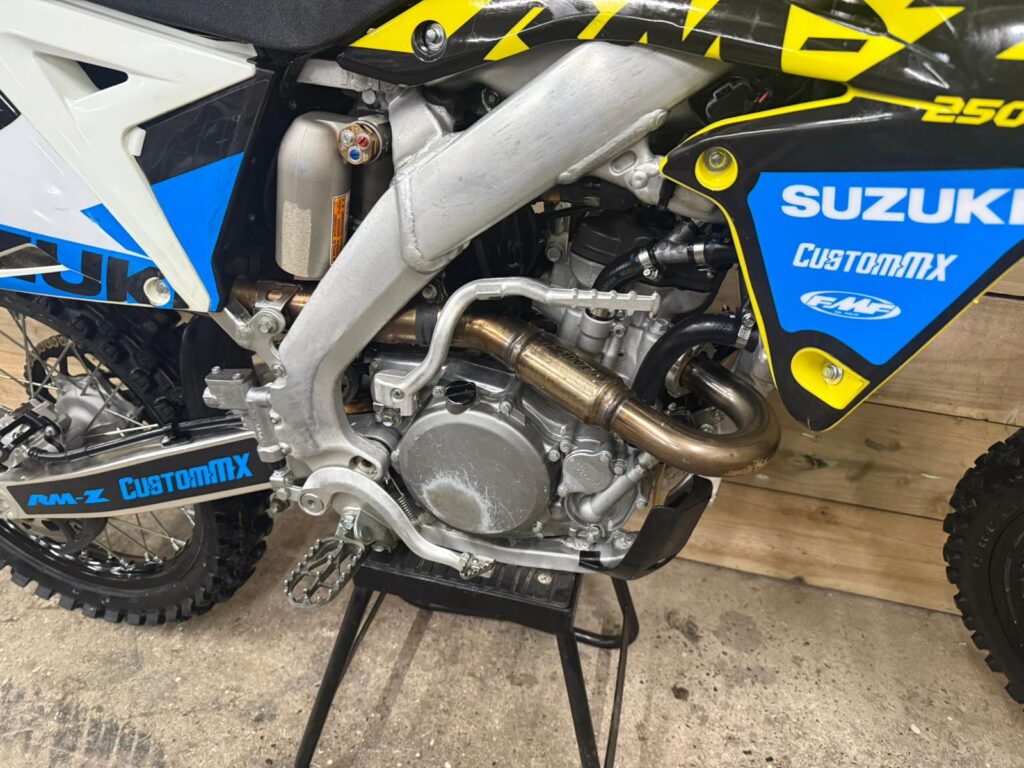 SUZUKI RMZ 250 2018